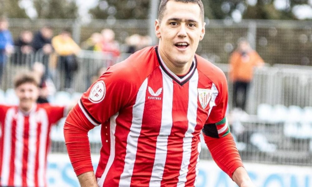 Izeta renueva con el Athletic hasta 2027 y apunta a cesión