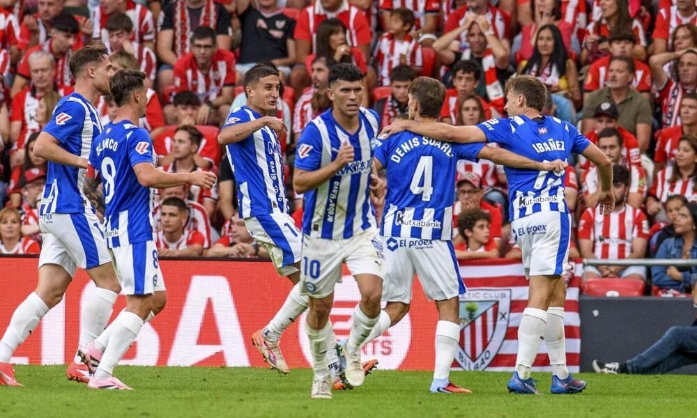 El Alavés sorprende al Athletic y rompe su mala racha en Bilbao